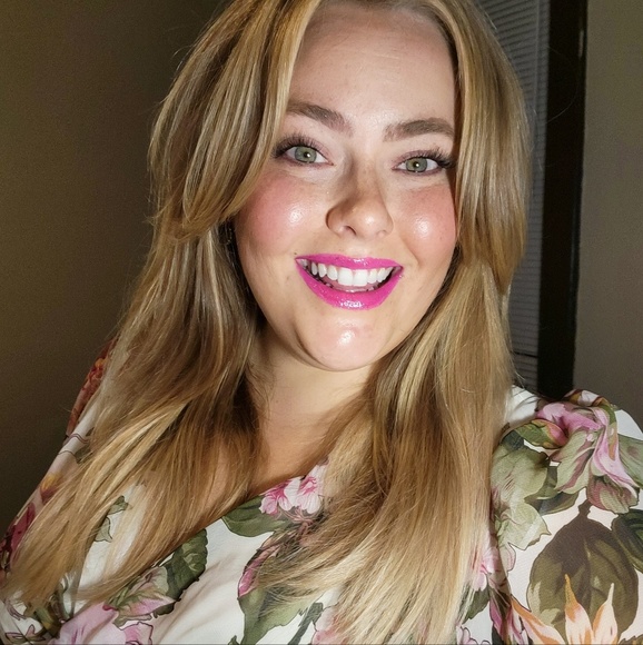 Brielle's Closet (@briellem17) | Poshmark